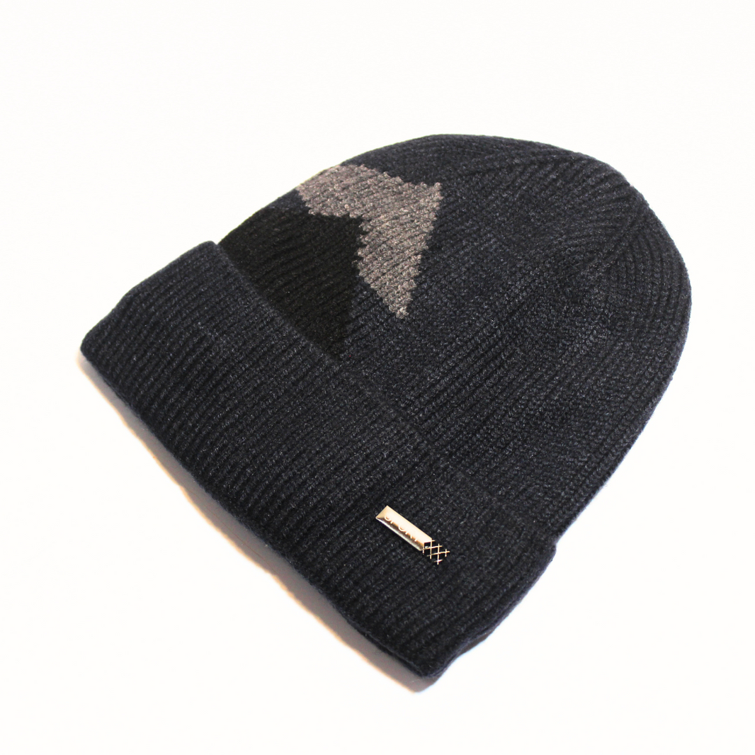 Buy Winter Caps Online at Threaditionz in Pakistan